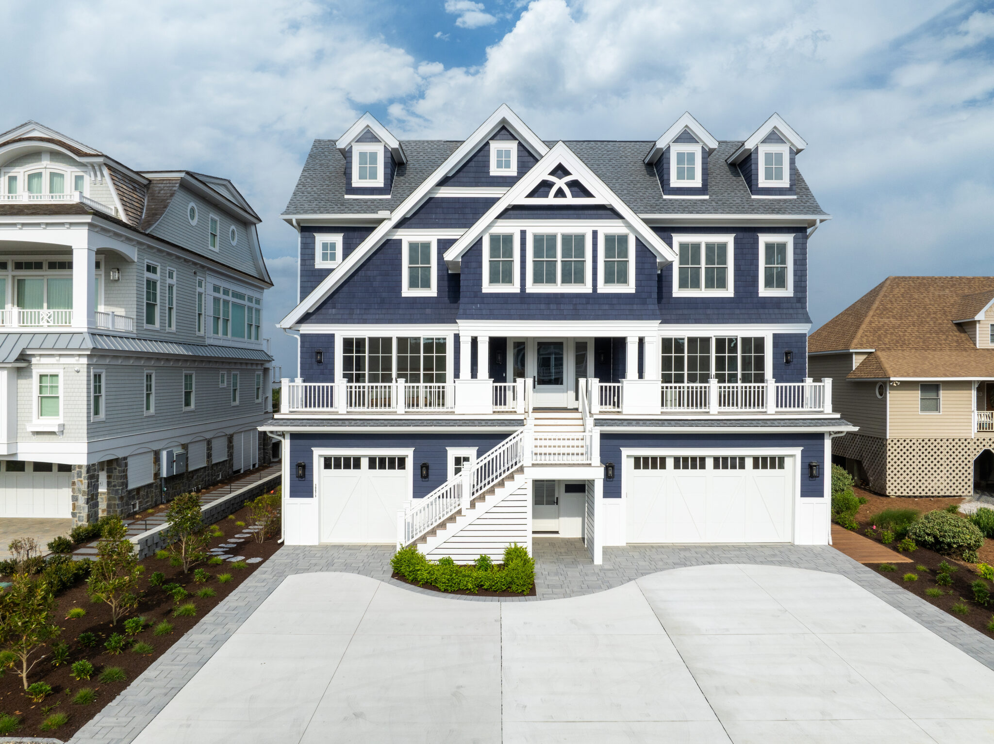 Choosing the Perfect Exterior Siding for Your Coastal Home - Marnie ...