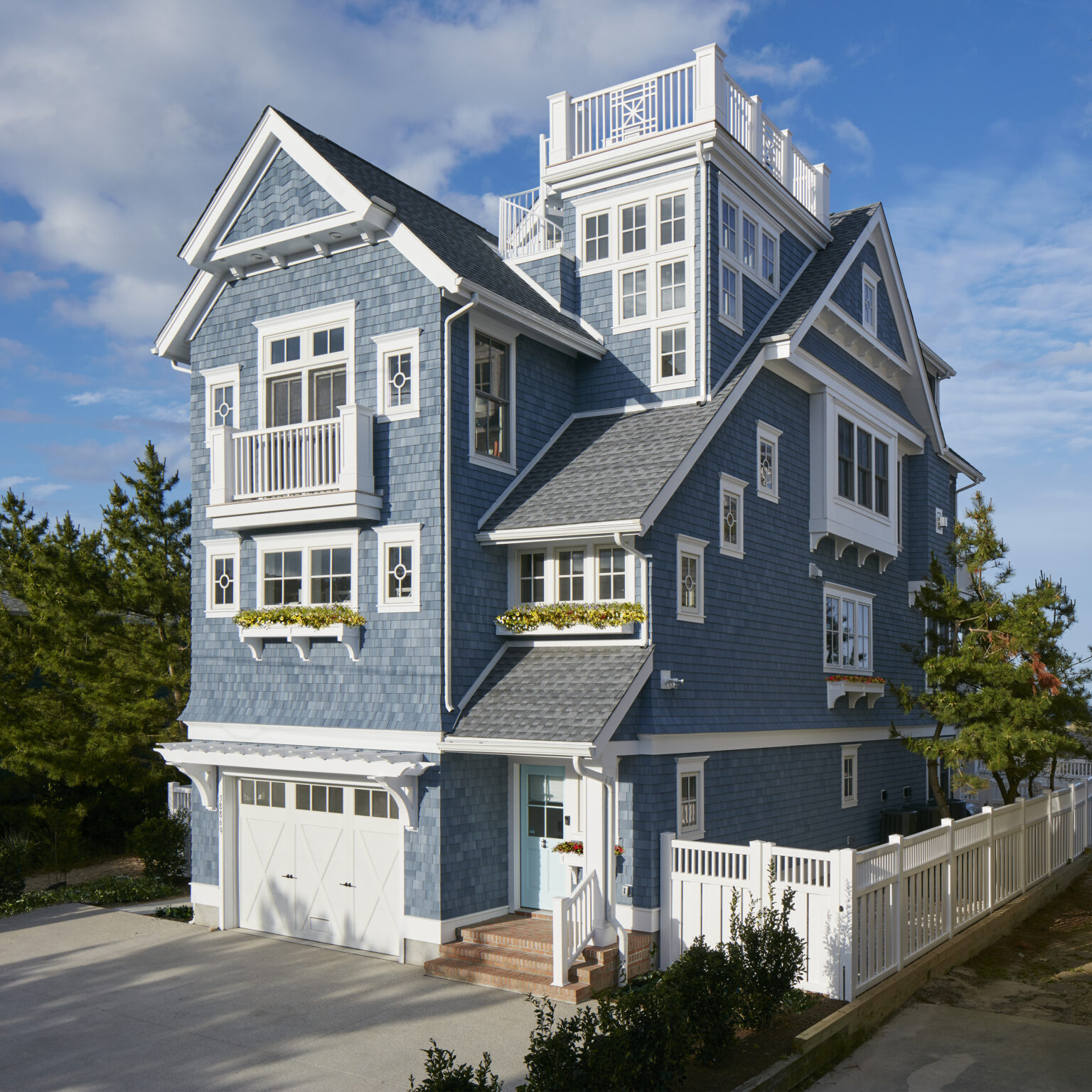 Choosing the Perfect Exterior Siding for Your Coastal Home - Marnie ...