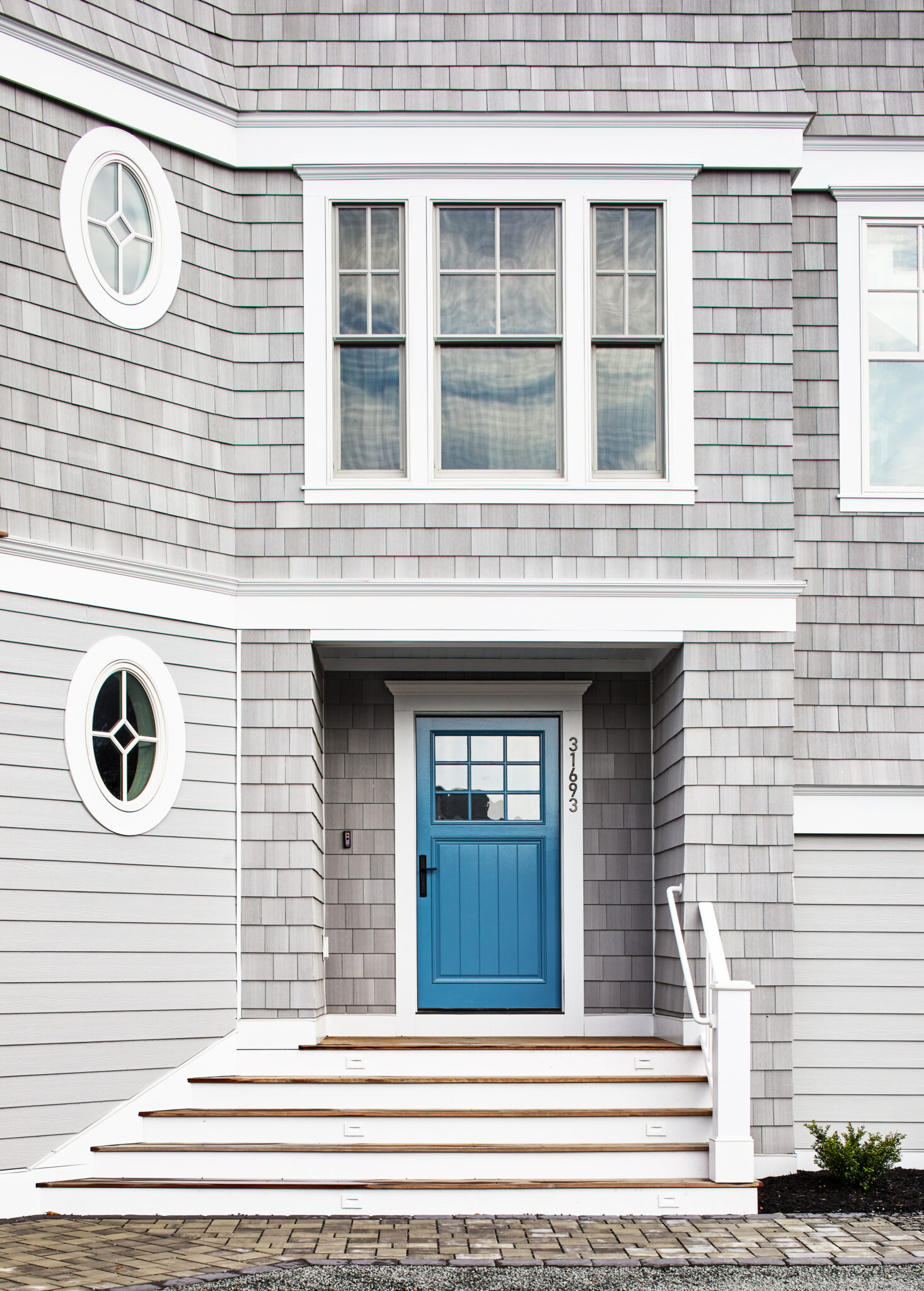Choosing the Perfect Exterior Siding for Your Coastal Home - Marnie ...